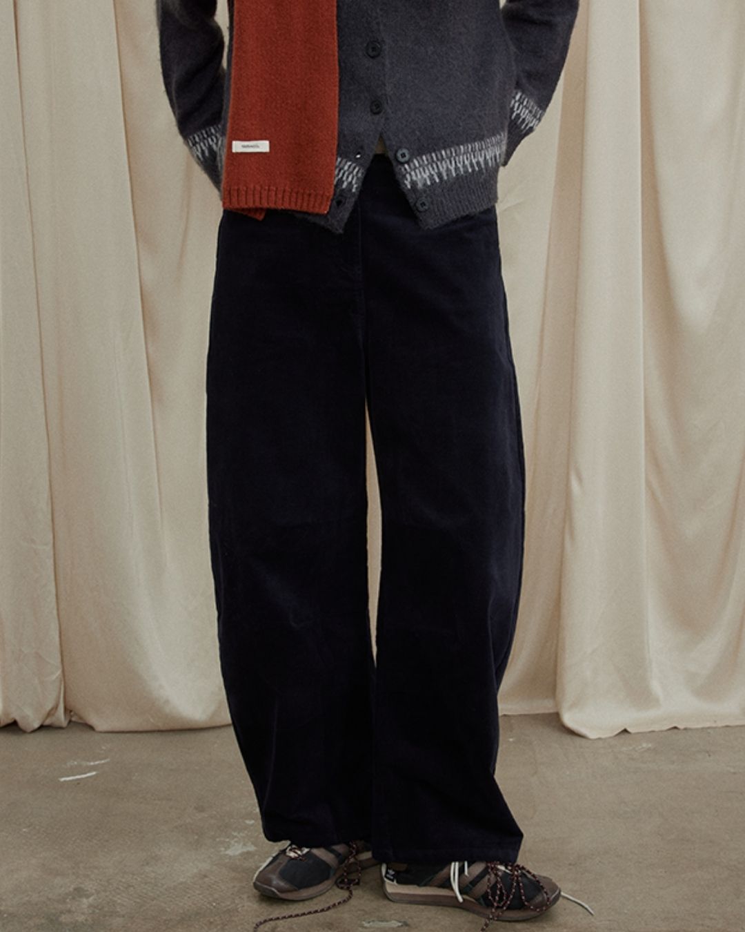 Corduroy Curve Pants PT024 – DITEE